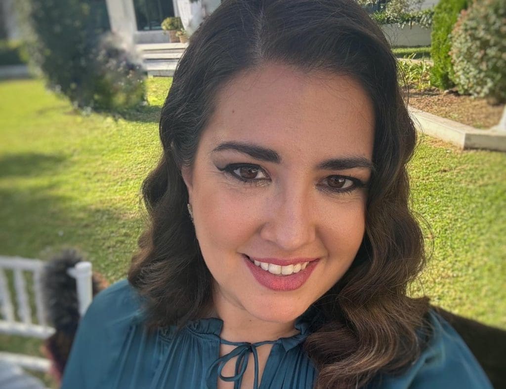 Paula Vidal, primera mujer pregonera en la historia de las Fallas de ...