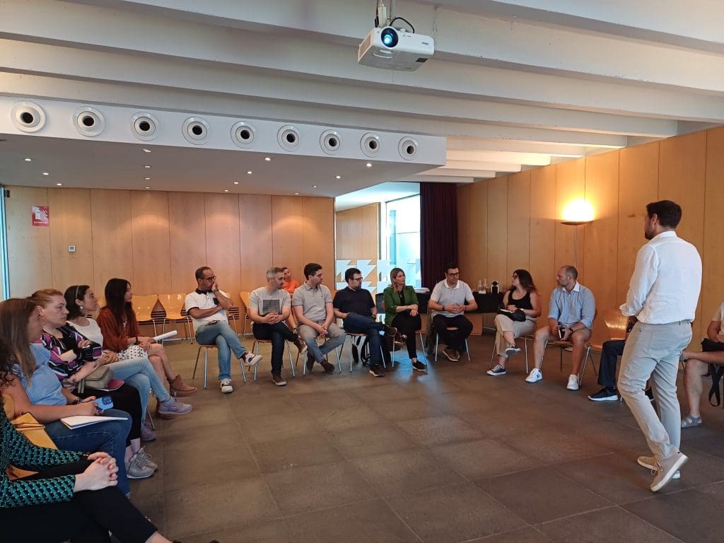 El CEO Fran Mir muestra a los emprendedores cómo combinar innovación ...